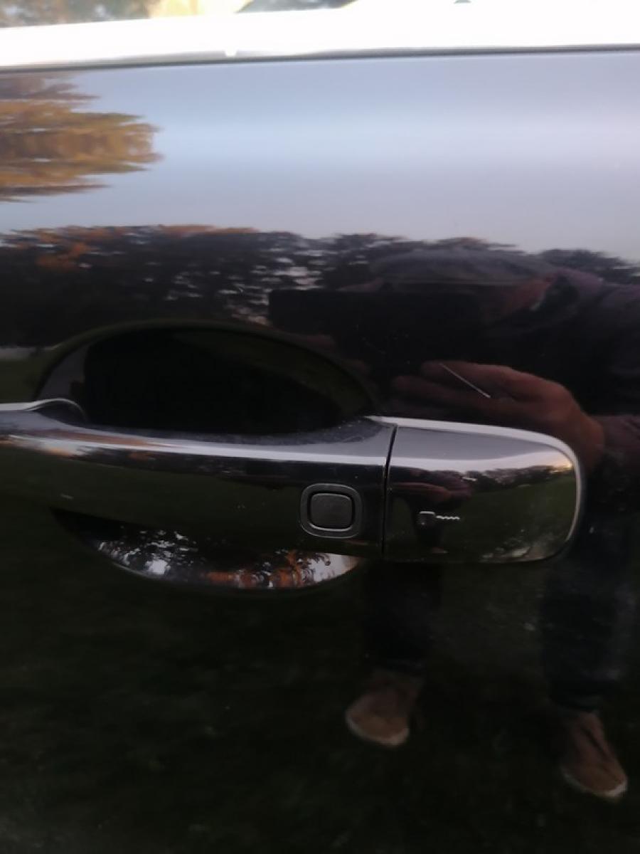 Black Volvo V70 2017 in Tallinn, with an engine capacity of 2.00 L and mileage of 250 thousand km for 8900 €, photo 16 on AUTOMOTO.COM.LV