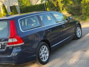 Blue Volvo V70 2015 in Riga, with an engine capacity of 1.60 L and mileage of 171 thousand km for 6999 €, photo 12 on AUTOMOTO.COM.LV