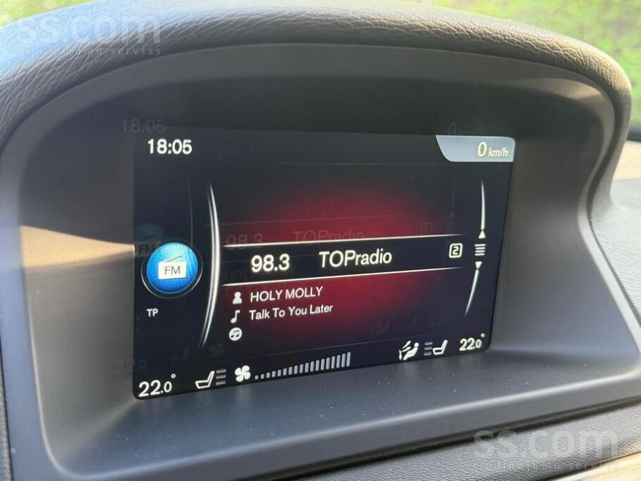 Blue Volvo V70 2015 in Riga, with an engine capacity of 1.60 L and mileage of 171 thousand km for 6999 €, photo 15 on AUTOMOTO.COM.LV