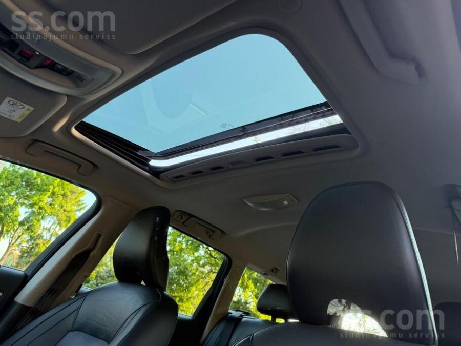 Blue Volvo V70 2015 in Riga, with an engine capacity of 1.60 L and mileage of 171 thousand km for 6999 €, photo 23 on AUTOMOTO.COM.LV
