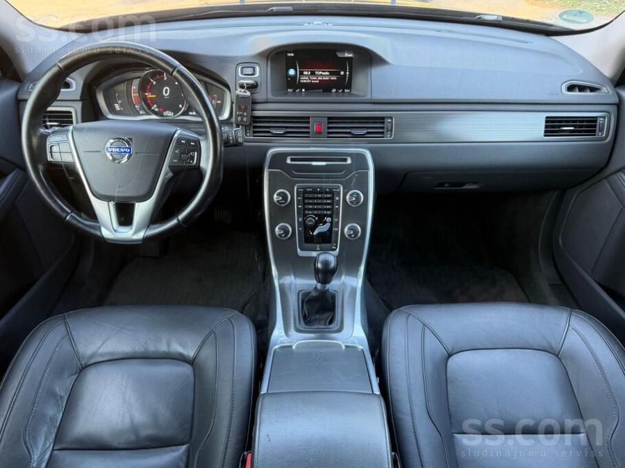 Blue Volvo V70 2015 in Riga, with an engine capacity of 1.60 L and mileage of 171 thousand km for 6999 €, photo 24 on AUTOMOTO.COM.LV