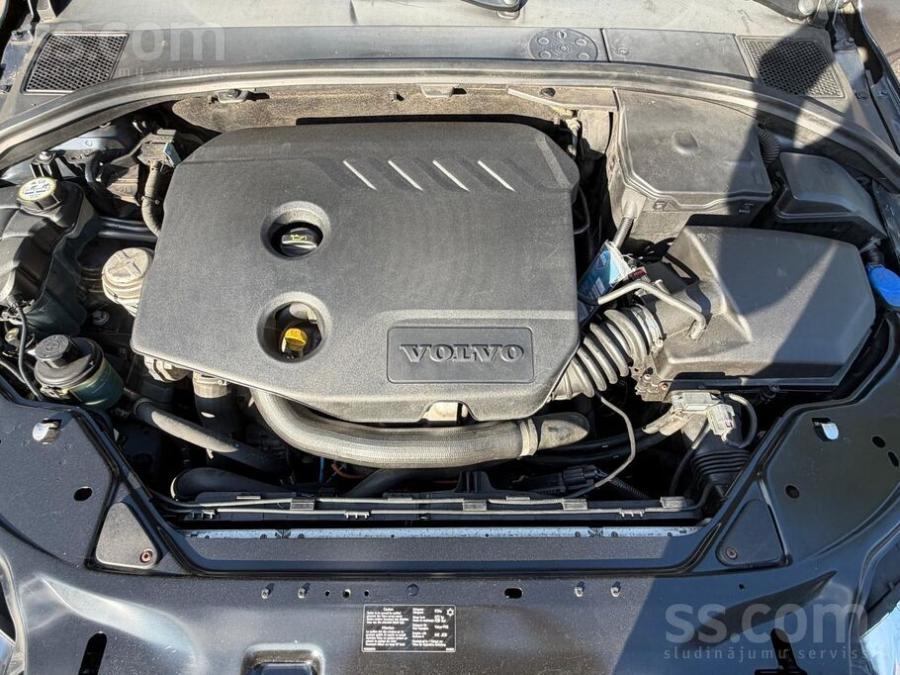 Blue Volvo V70 2015 in Riga, with an engine capacity of 1.60 L and mileage of 171 thousand km for 6999 €, photo 28 on AUTOMOTO.COM.LV