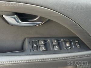 Blue Volvo V70 2015 in Riga, with an engine capacity of 1.60 L and mileage of 171 thousand km for 6999 €, photo 29 on AUTOMOTO.COM.LV