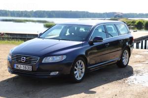 Blue Volvo V70 2015 in Ogre, with an engine capacity of 1.60 L and mileage of 293 thousand km for 5800 €, photo  on AUTOMOTO.COM.LV