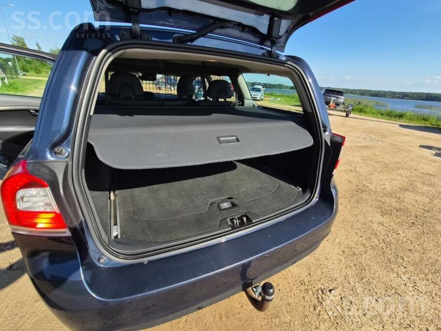 Zils Volvo V70 2015 Ogre, ar dzinēja tilpumu 1.60 L un nobraukumu 293 tūkst. km par 5800 €, foto 6 vietnē AUTOMOTO.COM.LV
