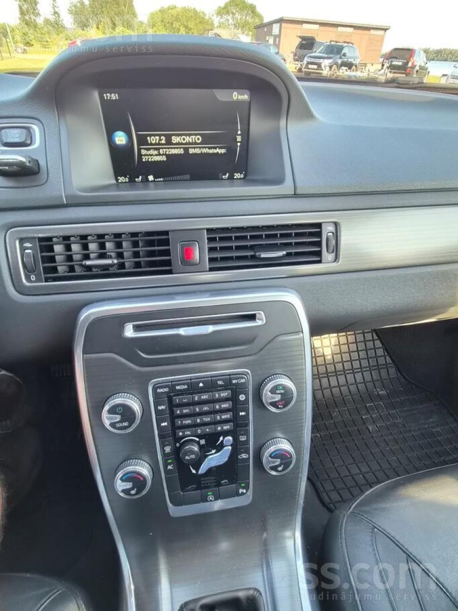 Zils Volvo V70 2015 Ogre, ar dzinēja tilpumu 1.60 L un nobraukumu 293 tūkst. km par 5800 €, foto 8 vietnē AUTOMOTO.COM.LV