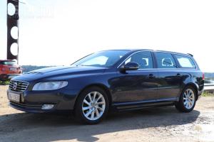 Zils Volvo V70 2015 Ogre, ar dzinēja tilpumu 1.60 L un nobraukumu 293 tūkst. km par 5800 €, foto 13 vietnē AUTOMOTO.COM.LV
