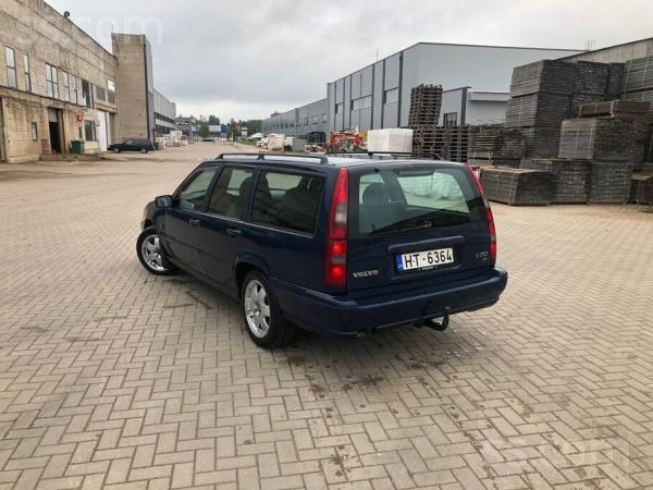 Blue Volvo V70 1997 in Rezekne, with an engine capacity of 2.50 L and mileage of 357 thousand km for 900 €, photo 6 on AUTOMOTO.COM.LV