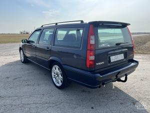 Blue Volvo V70 1998 in Siauliai, with an engine capacity of 2.30 L and mileage of 300 thousand km for 4500 €, photo 7 on AUTOMOTO.COM.LV