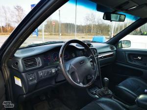 Blue Volvo V70 1998 in Siauliai, with an engine capacity of 2.30 L and mileage of 300 thousand km for 4500 €, photo 10 on AUTOMOTO.COM.LV