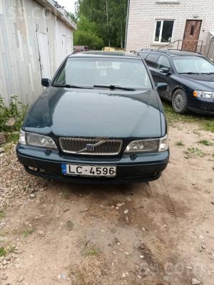 Синий Вольво В70 1998 в Елгава, объемом двигателя 2.50 л и пробегом 493 тыс. км за 1000 €, фото 3 на AUTOMOTO.COM.LV
