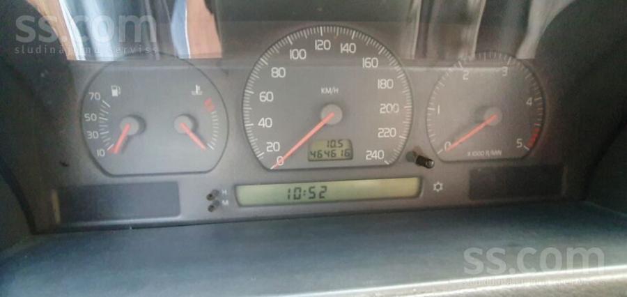 Blue Volvo V70 1998 in Liepaja, with an engine capacity of 2.50 L and mileage of 465 thousand km for 1000 €, photo 16 on AUTOMOTO.COM.LV