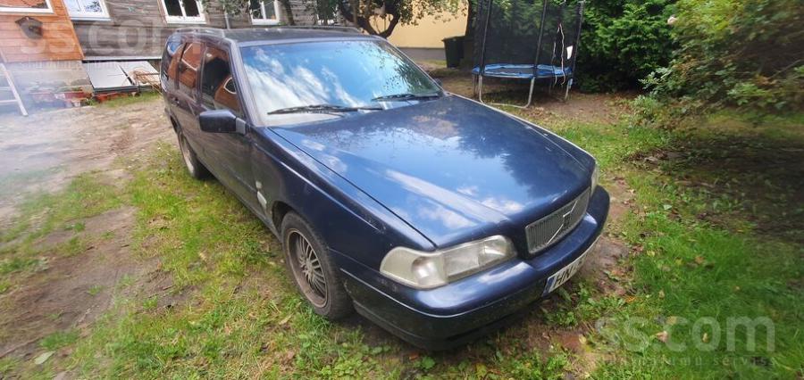 Blue Volvo V70 1998 in Liepaja, with an engine capacity of 2.50 L and mileage of 465 thousand km for 1000 €, photo 20 on AUTOMOTO.COM.LV