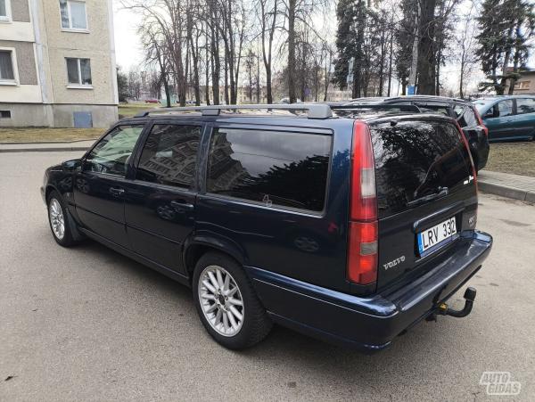 Синий Вольво В70 1999 в Вильнюс, объемом двигателя 2.50 л и пробегом 424 тыс. км за 2000 €, фото 8 на AUTOMOTO.COM.LV