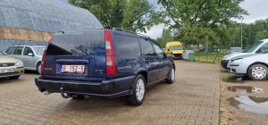 Blue Volvo V70 1999 in Valmiera, with an engine capacity of 2.50 L and mileage of 420 thousand km for 880 €, photo 4 on AUTOMOTO.COM.LV