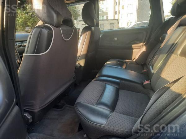 Zils Volvo V70 2000 Daugavpils, ar dzinēja tilpumu 2.50 L un nobraukumu 430 tūkst. km par 1280 €, foto 3 vietnē AUTOMOTO.COM.LV