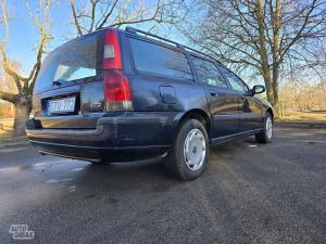 Zils Volvo V70 2000 Radviliškis, ar dzinēja tilpumu 2.50 L un nobraukumu 344 tūkst. km par 1150 €, foto 8 vietnē AUTOMOTO.COM.LV