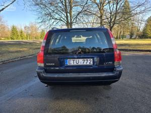 Zils Volvo V70 2000 Radviliškis, ar dzinēja tilpumu 2.50 L un nobraukumu 344 tūkst. km par 1150 €, foto 10 vietnē AUTOMOTO.COM.LV