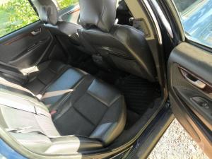 Zils Volvo V70 2000 Preiļi, ar dzinēja tilpumu 2.50 L un nobraukumu 424 tūkst. km par 900 €, foto 9 vietnē AUTOMOTO.COM.LV