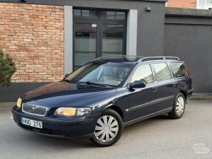 Blue Volvo V70 2000 in Kaunas, with an engine capacity of 2.40 L and mileage of 230 thousand km for 1150 €, photo  on AUTOMOTO.COM.LV