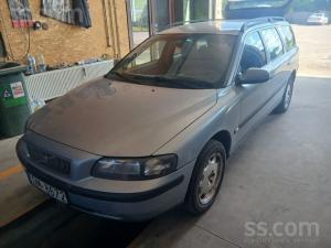Zils Volvo V70 2000 Jelgava, ar dzinēja tilpumu 2.50 L un nobraukumu 596 tūkst. km par 1050 €, foto 3 vietnē AUTOMOTO.COM.LV