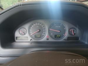 Zils Volvo V70 2000 Jelgava, ar dzinēja tilpumu 2.50 L un nobraukumu 596 tūkst. km par 1050 €, foto 11 vietnē AUTOMOTO.COM.LV