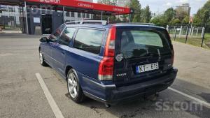 Zils Volvo V70 2000 Daugavpils, ar dzinēja tilpumu 2.50 L un nobraukumu 427 tūkst. km par 1300 €, foto 7 vietnē AUTOMOTO.COM.LV