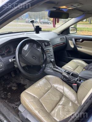 Zils Volvo V70 2001 Ventspils, ar dzinēja tilpumu 2.50 L un nobraukumu 503 tūkst. km par 890 €, foto 5 vietnē AUTOMOTO.COM.LV