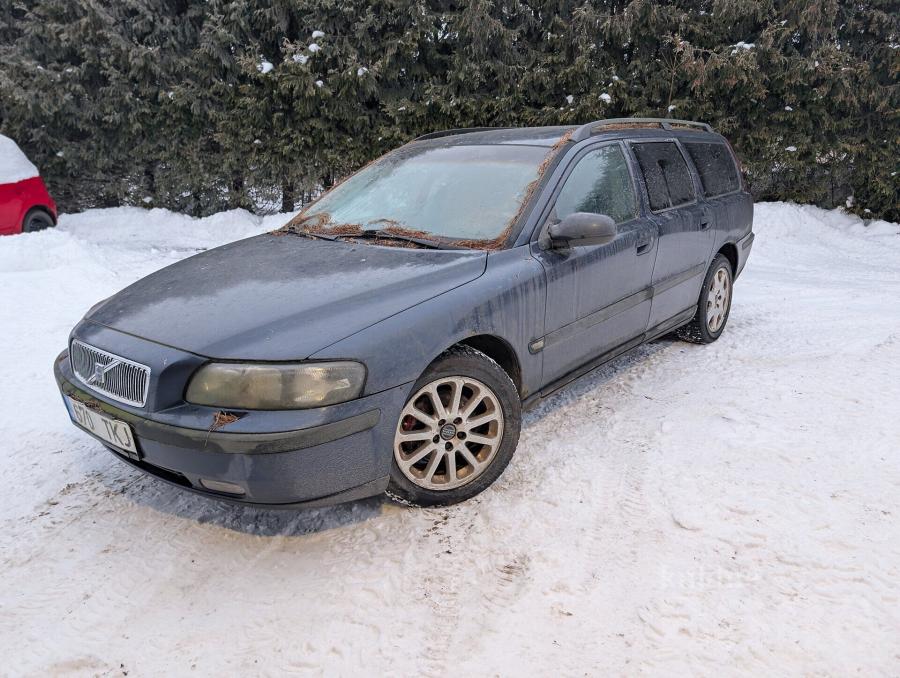 Zils Volvo V70 2001 Tallina, ar dzinēja tilpumu 0.00 L un nobraukumu 415 tūkst. km par 599 €, foto 1 vietnē AUTOMOTO.COM.LV