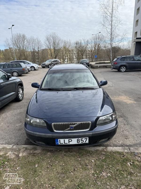 Blue Volvo V70 2001 in Kupiskis, with an engine capacity of 2.40 L and mileage of 576 thousand km for 1400 €, photo 5 on AUTOMOTO.COM.LV