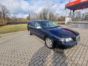 Синий Вольво В70 2001 в Елгава, объемом двигателя 2.50 л и пробегом 610 тыс. км за 1150 €, фото 5 на AUTOMOTO.COM.LV