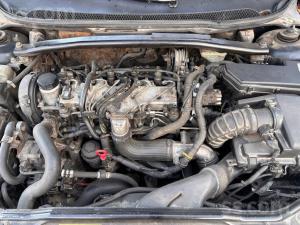Zils Volvo V70 2001 Rīga, ar dzinēja tilpumu 2.40 L un nobraukumu 577 tūkst. km par 1100 €, foto 18 vietnē AUTOMOTO.COM.LV