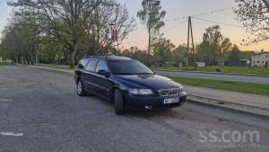Синий Вольво В70 2001 в Рига, объемом двигателя 2.40 л и пробегом 409 тыс. км за 1250 €, фото 3 на AUTOMOTO.COM.LV