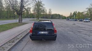 Синий Вольво В70 2001 в Рига, объемом двигателя 2.40 л и пробегом 409 тыс. км за 1250 €, фото 6 на AUTOMOTO.COM.LV