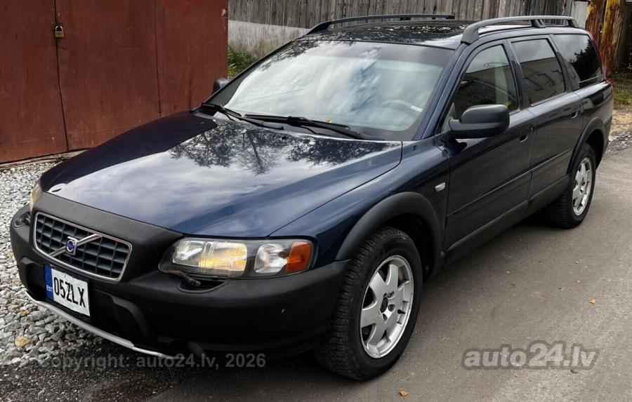 Blue Volvo V70 2002 in Tallinn, with an engine capacity of 2.40 L and mileage of 339 thousand km for 1990 €, photo 24 on AUTOMOTO.COM.LV