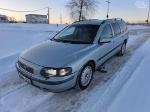 Zils Volvo V70 2002 Viļņa, ar dzinēja tilpumu 2.40 L un nobraukumu 411 tūkst. km par 780 €, foto  vietnē AUTOMOTO.COM.LV
