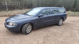 Zils Volvo V70 2002 Daugavpils, ar dzinēja tilpumu 2.40 L un nobraukumu 545 tūkst. km par 700 €, foto 3 vietnē AUTOMOTO.COM.LV