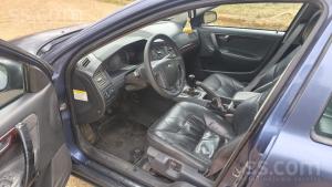 Zils Volvo V70 2002 Daugavpils, ar dzinēja tilpumu 2.40 L un nobraukumu 545 tūkst. km par 700 €, foto 7 vietnē AUTOMOTO.COM.LV