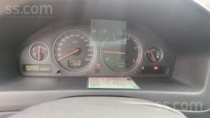 Zils Volvo V70 2002 Daugavpils, ar dzinēja tilpumu 2.40 L un nobraukumu 545 tūkst. km par 700 €, foto 9 vietnē AUTOMOTO.COM.LV