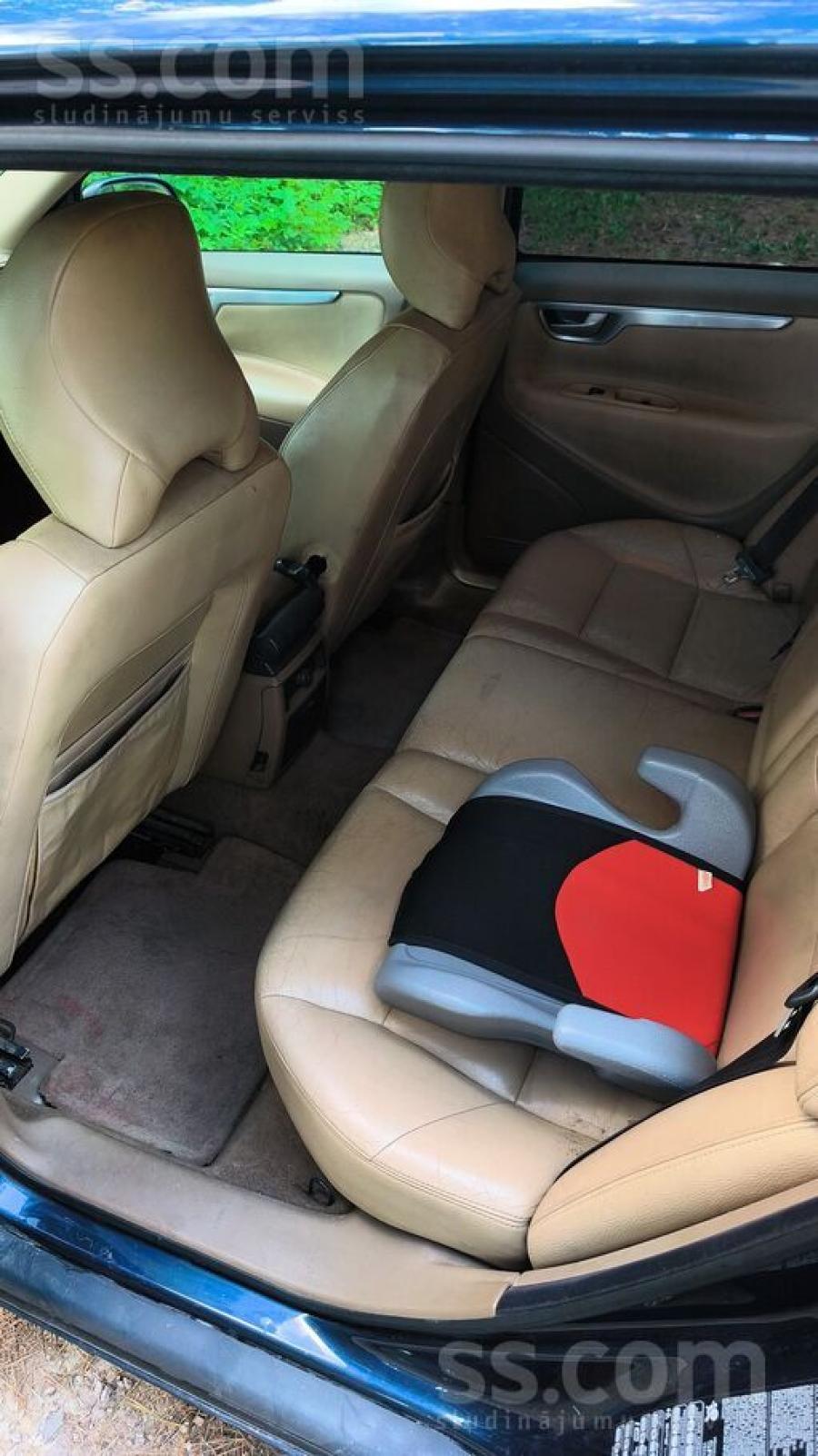 Zils Volvo V70 2002 Rīga, ar dzinēja tilpumu 2.40 L un nobraukumu 414 tūkst. km par 1200 €, foto 11 vietnē AUTOMOTO.COM.LV