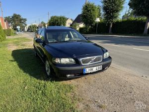 Blue Volvo V70 2002 in Gargzdai, with an engine capacity of 2.40 L and mileage of 354 thousand km for 900 €, photo  on AUTOMOTO.COM.LV
