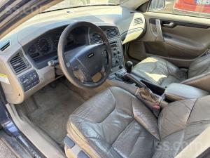 Zils Volvo V70 2002 Jūrmala, ar dzinēja tilpumu 2.40 L un nobraukumu 311 tūkst. km par 850 €, foto 6 vietnē AUTOMOTO.COM.LV