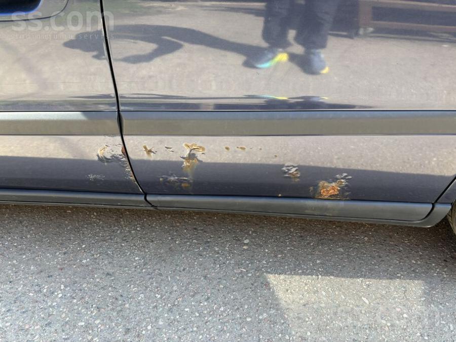 Zils Volvo V70 2002 Jūrmala, ar dzinēja tilpumu 2.40 L un nobraukumu 311 tūkst. km par 850 €, foto 10 vietnē AUTOMOTO.COM.LV
