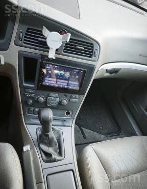 Blue Volvo V70 2002 in Riga, with an engine capacity of 2.40 L and mileage of 305 thousand km for 1600 €, photo 11 on AUTOMOTO.COM.LV