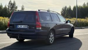 Синий Вольво В70 2002 в Вильнюс, объемом двигателя 2.40 л и пробегом 381 тыс. км за 1250 €, фото 5 на AUTOMOTO.COM.LV