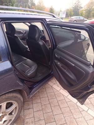 Zils Volvo V70 2002 Jūrmala, ar dzinēja tilpumu 2.40 L un nobraukumu 285 tūkst. km par 1800 €, foto 16 vietnē AUTOMOTO.COM.LV