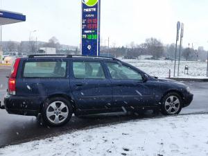 Zils Volvo V70 2003 Viļņa, ar dzinēja tilpumu 2.40 L un nobraukumu 330 tūkst. km par 750 €, foto 14 vietnē AUTOMOTO.COM.LV