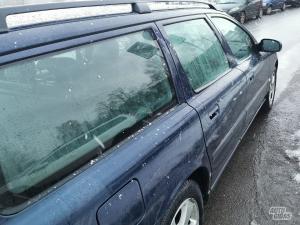 Zils Volvo V70 2003 Viļņa, ar dzinēja tilpumu 2.40 L un nobraukumu 330 tūkst. km par 750 €, foto 25 vietnē AUTOMOTO.COM.LV