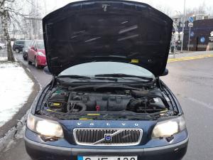 Zils Volvo V70 2003 Viļņa, ar dzinēja tilpumu 2.40 L un nobraukumu 330 tūkst. km par 750 €, foto 30 vietnē AUTOMOTO.COM.LV