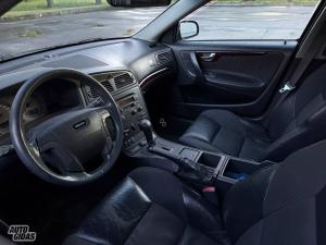 Blue Volvo V70 2003 in Alytus, with an engine capacity of 2.40 L and mileage of 349 thousand km for 1490 €, photo 12 on AUTOMOTO.COM.LV